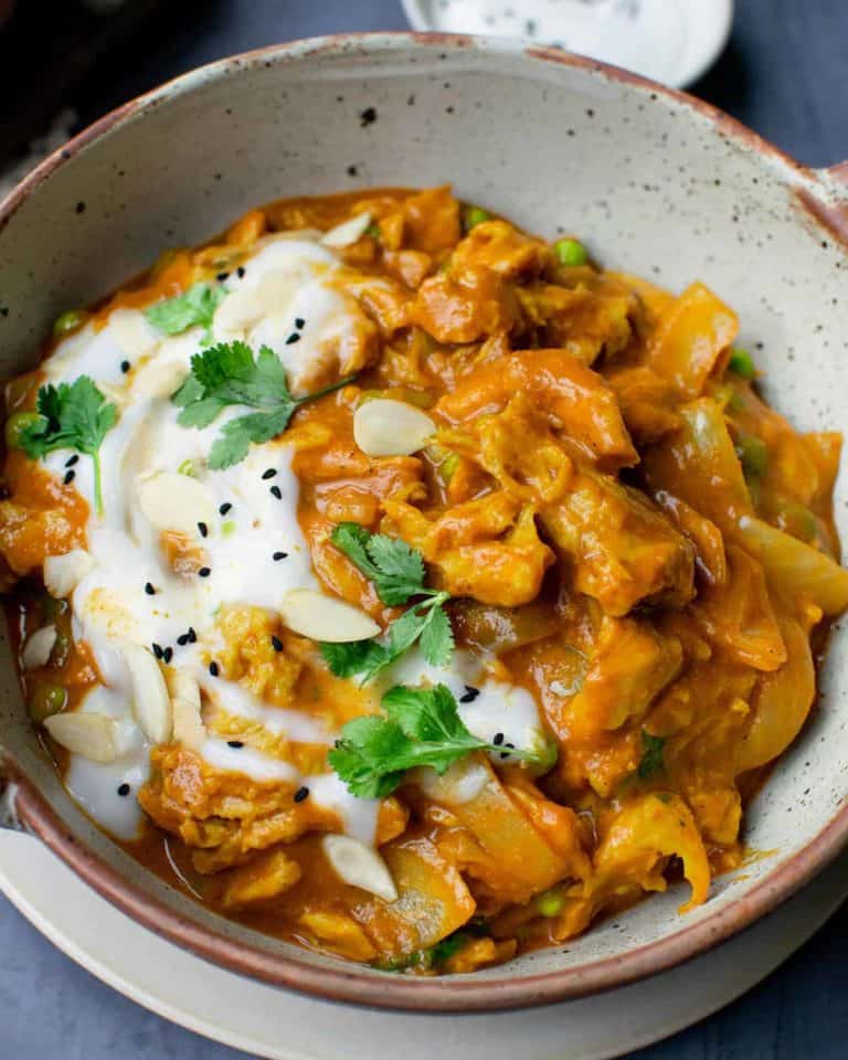 Seitan Curry in 20 Minutes - Vegan Punks