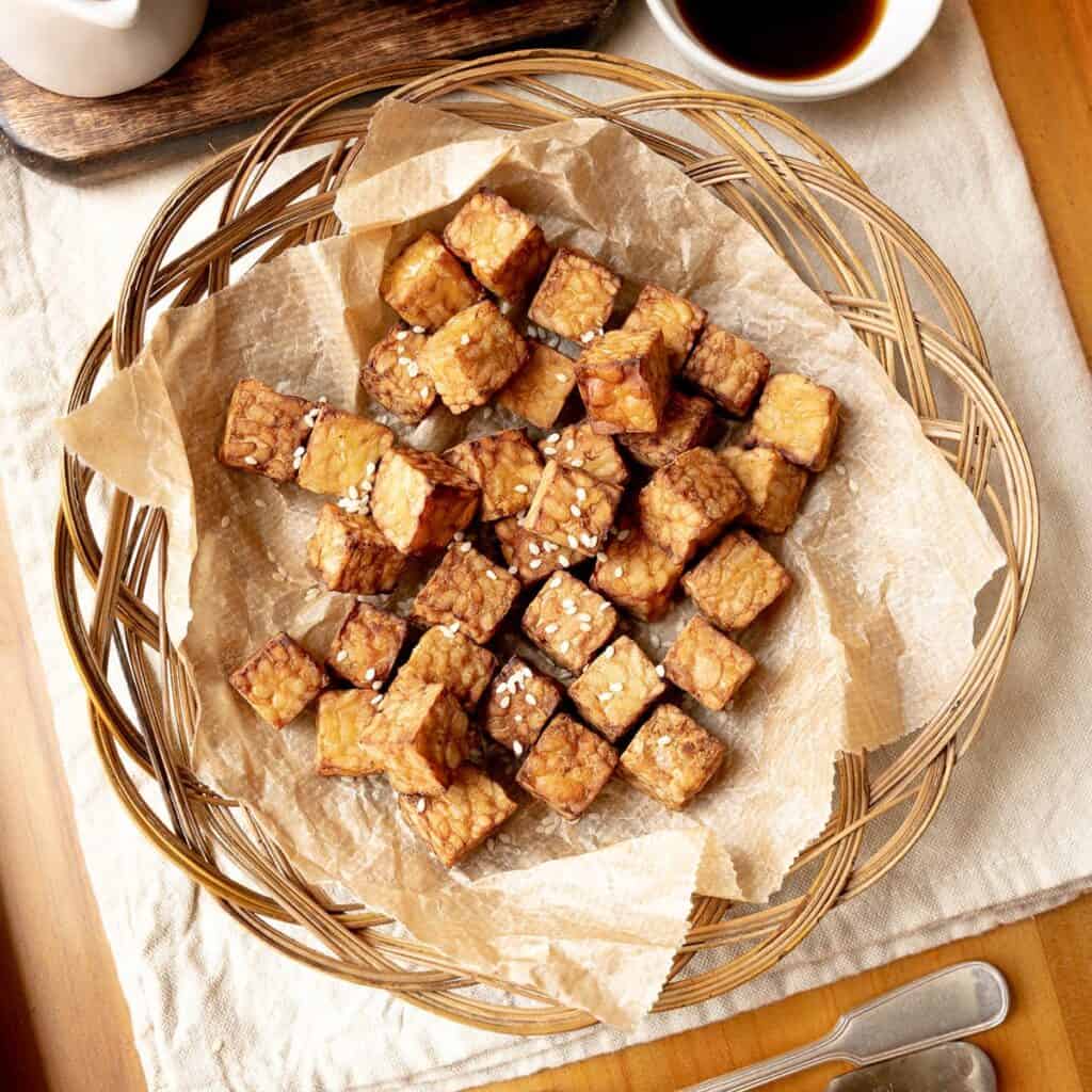 Easy Crispy Air Fryer Tempeh (No Oil Option) - Vegan Punks