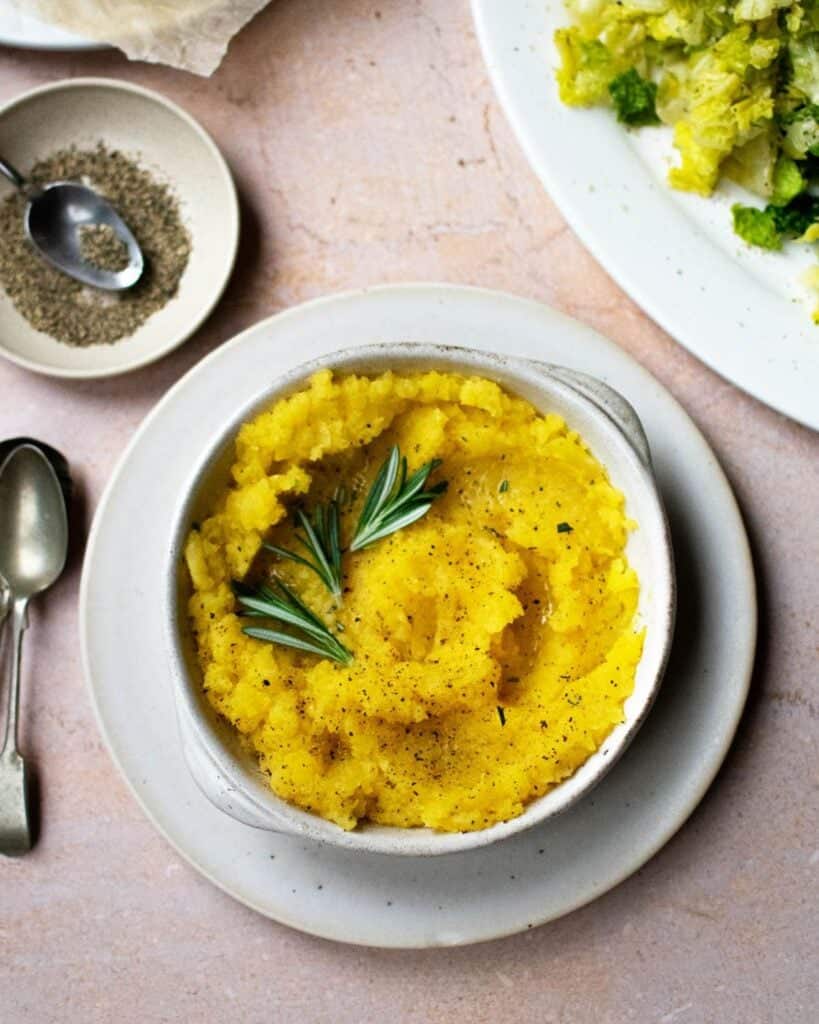 Ultimate Buttery Swede Mash in 25 minutes - Vegan Punks