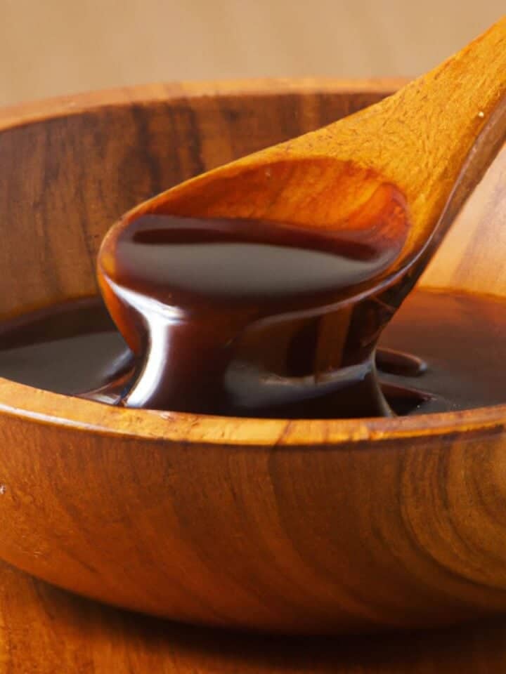 Crispy Indonesian Tempeh Kecap - Vegan Punks