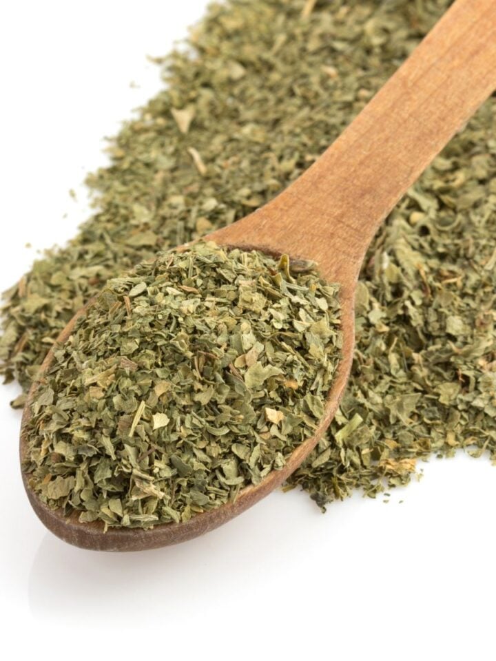 The 9 Best Spring Onion Substitutes for Any Occasion - Vegan Punks